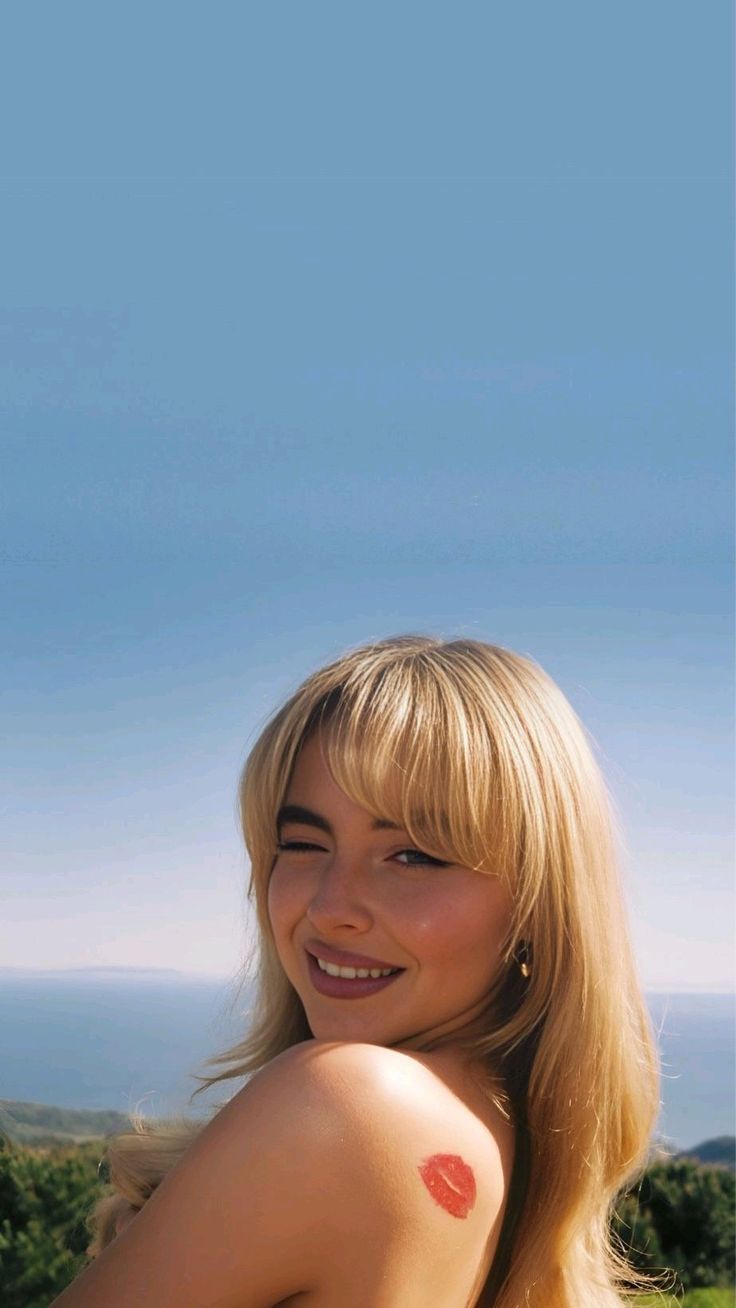 Sabrina Carpenter Sets the Stage on Fire with Electrifying Concert ...